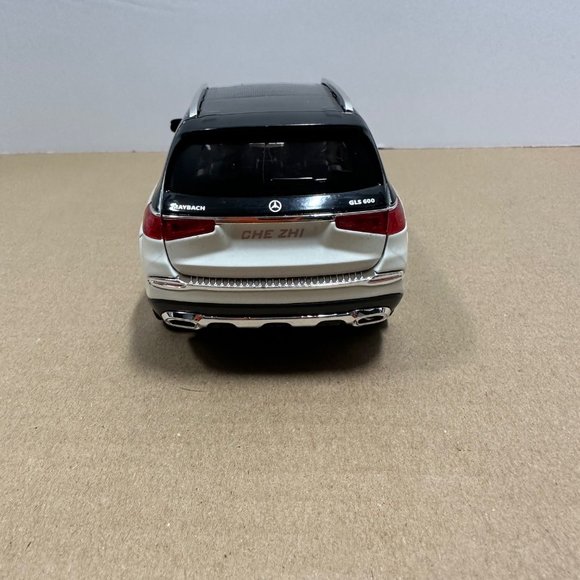 Toys | 124 Maybach Glsclass Gls60 Diecast Led Headlight Tail Light ...